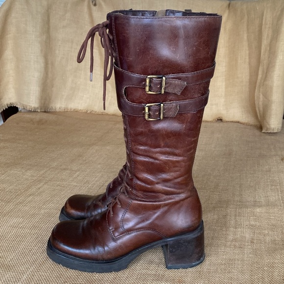 Two Lips | Shoes | Vintage Two Lips 9s Square Toe Chunky Lace Up ...